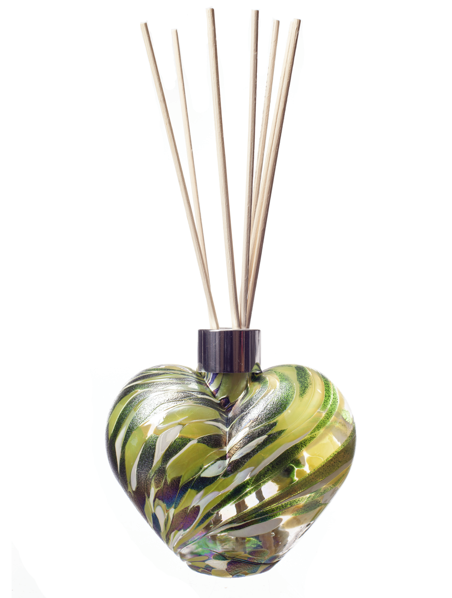 Heart Reed Diffuser - Green and White – World of Glass
